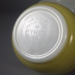 Vintage Pyrex Verde Mixing Bowl Set Yellow Green 401 402 Nesting Bowls